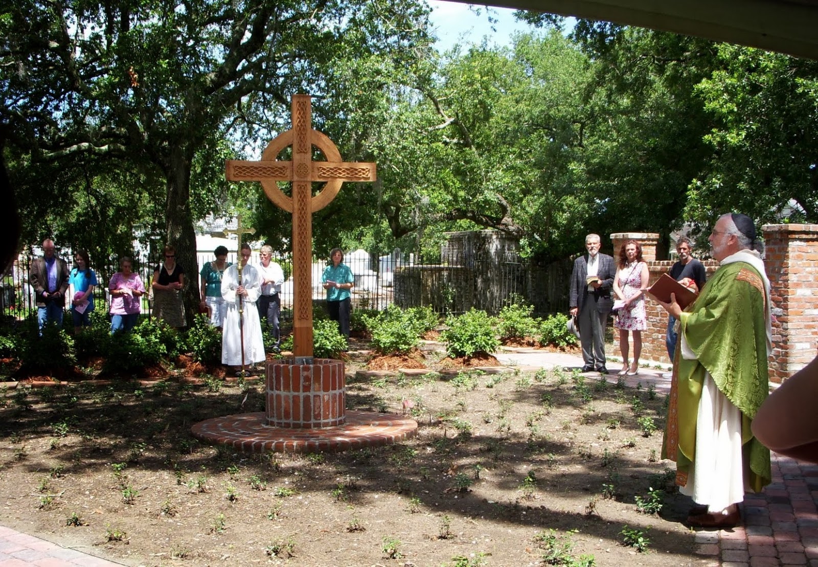 WOUNDED BIRD: ST JOHN'S EPISCOPAL CHURCH - BLESSING OF THE SCATTER GARDEN